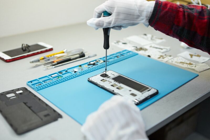Best Mobile & Cell Phone Repair Near You Orlando, FL: URPhone Store